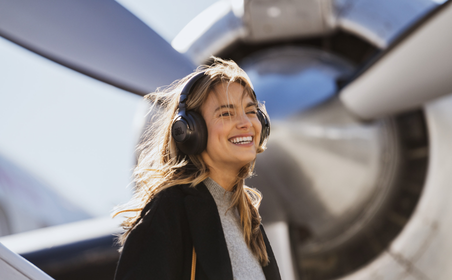 JBL CLUB ONE | Wireless, over-ear, True Adaptive Noise Cancelling ...