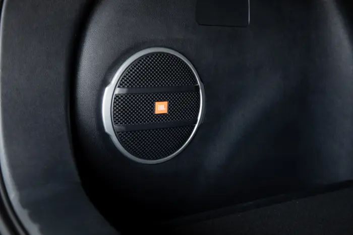corolla jbl